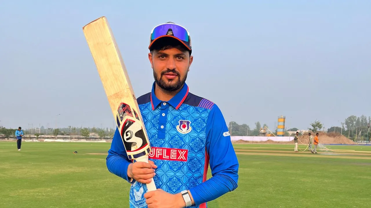Delhi Capitals' Sameer Rizvi scores one-day double century in 400+ chase