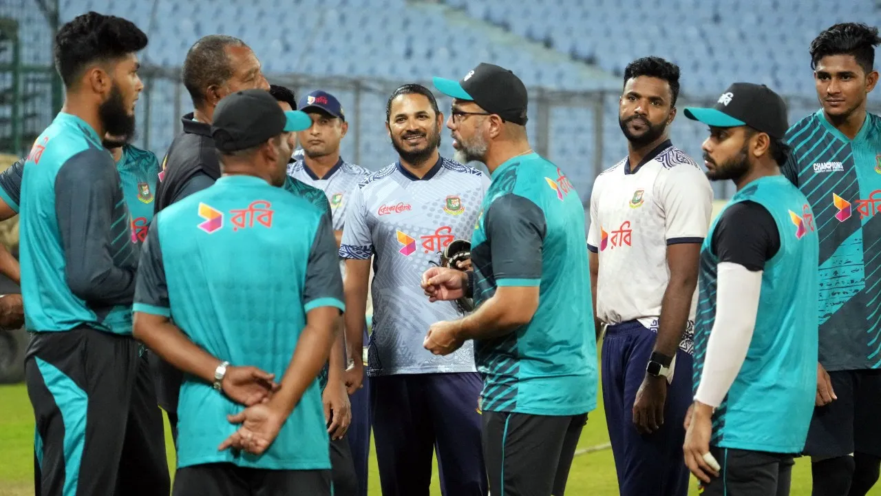 Zimbabwe tour of Bangladesh, 2025: Full squad of both teams