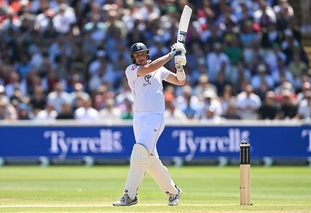 'Naam mein hi Smith hai' - Fans react as Jamie Smith scored century in ...