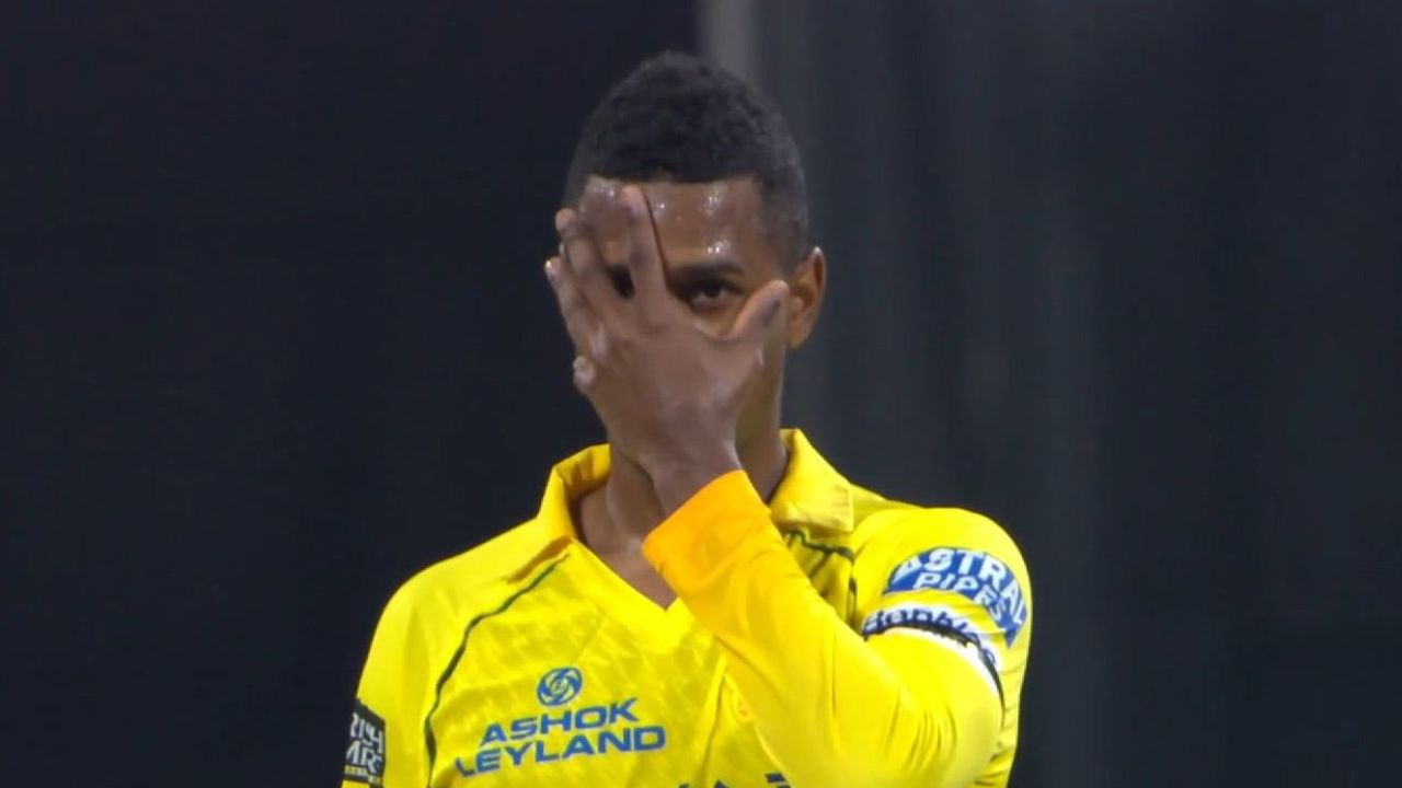 Watch: Akeal Hosein's mask celebration during MI vs CSK match in IPL 2026