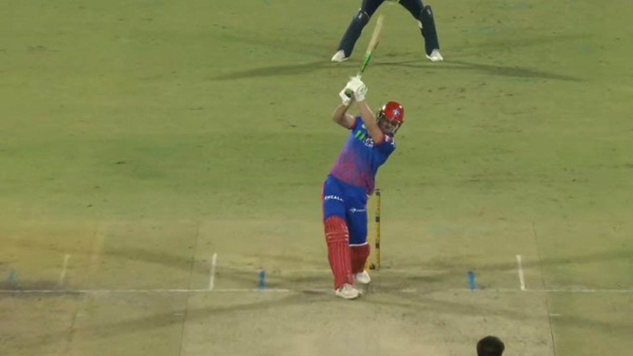 IPL 2026: David Miller launches massive 106m six off Prasidh Krishna ...